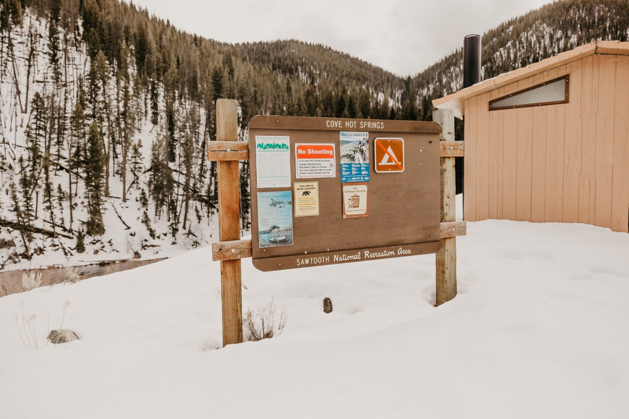 Best Natural Idaho Hot Springs (with Map)