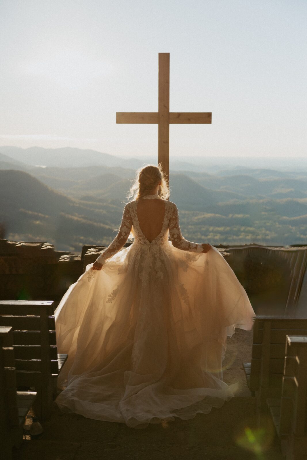 How to Plan Your Dream Wedding at Pretty Place Chapel