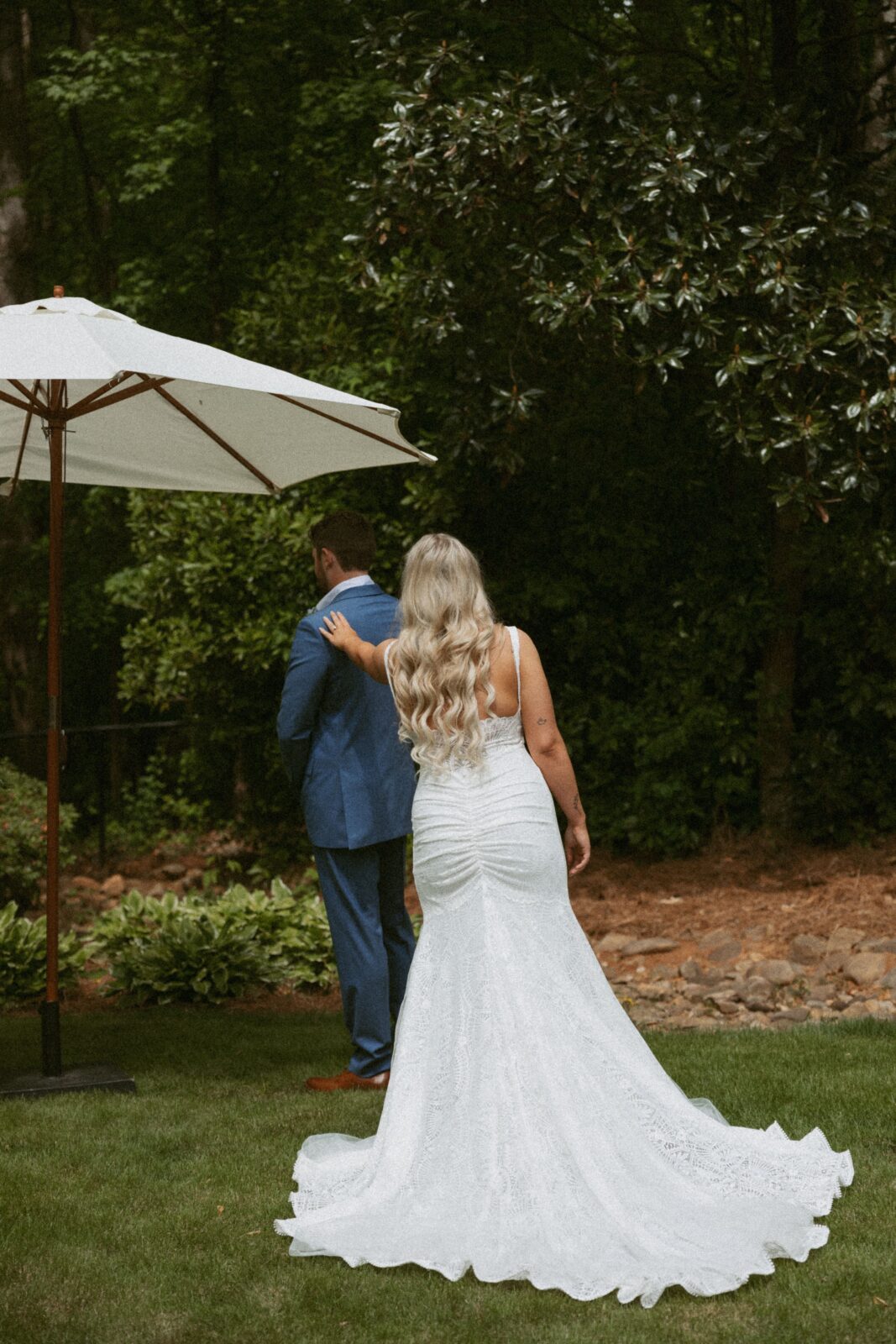 How to Create the Perfect Elopement or Micro Wedding Timeline